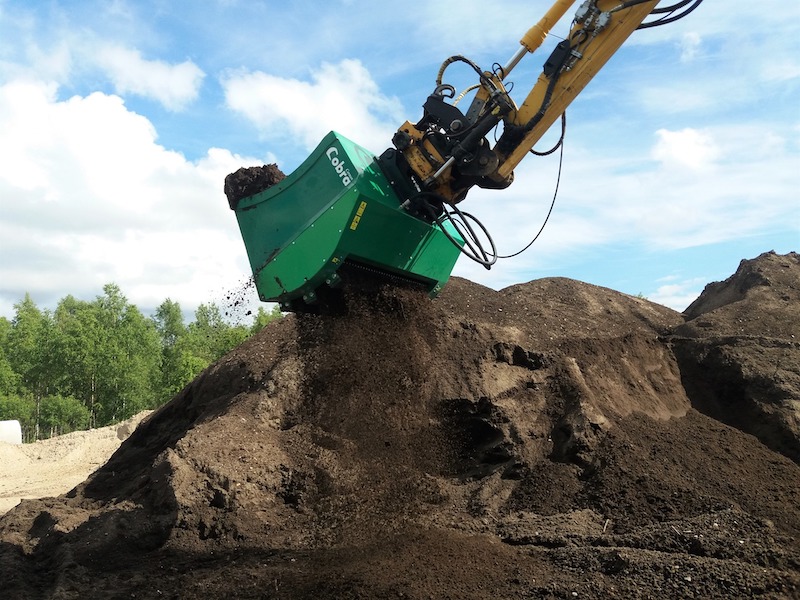 Ransome Attachments Now Offers Cobra Screening/Crushing/Padding Bucket ...