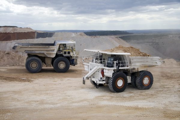 Choosing Between a Rigid or Articulated Dump Truck | Equipment ...