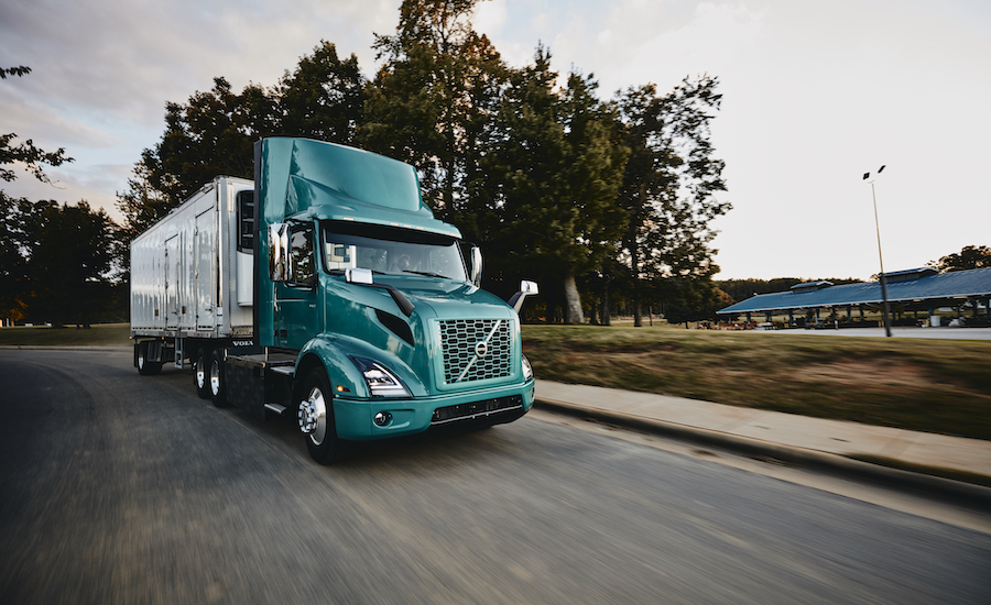 Volvo Trucks Introduces the Volvo VNR Electric Model in the U.S ...