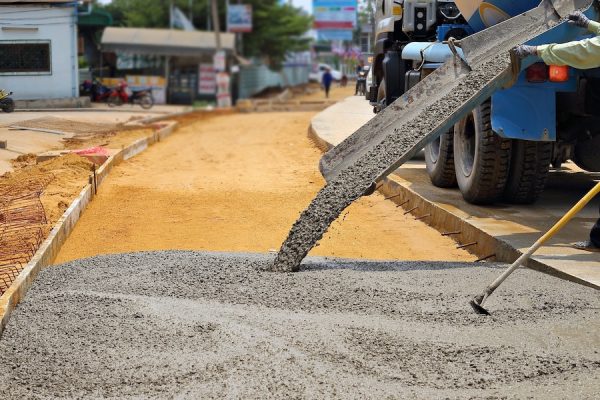 Concrete Mixing and Pouring Methods | Equipment & Contracting