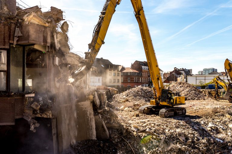 Complete Guide to Construction Demolition | Equipment & Contracting