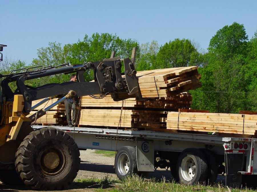 How To Calculate Freight Rates For Hauling Equipment And Materials Equipment Contracting