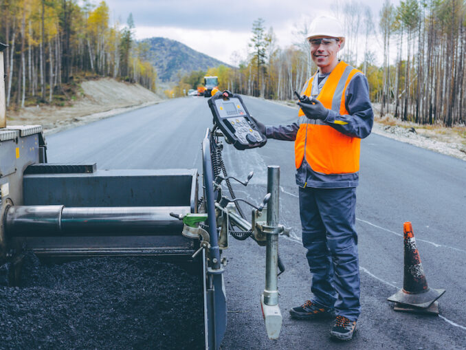 Complete Guide to Construction Site Grading | Equipment & Contracting