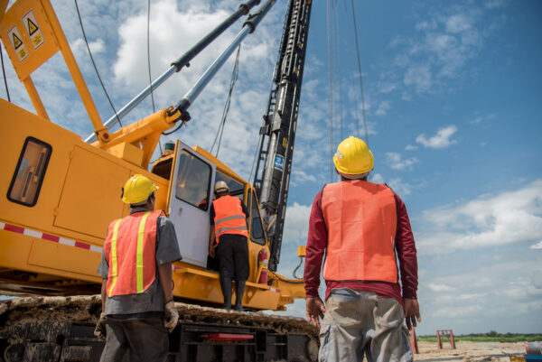 A Complete Guide to Buying and Selling Heavy Construction Equipment at ...