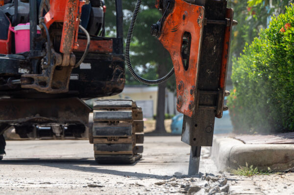 What are the 10 Most Efficient Attachments for Earthmoving Equipment ...