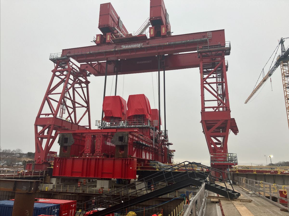 Mammoet Awarded Construction Upgrade of Hawaii Dry Dock | Equipment ...