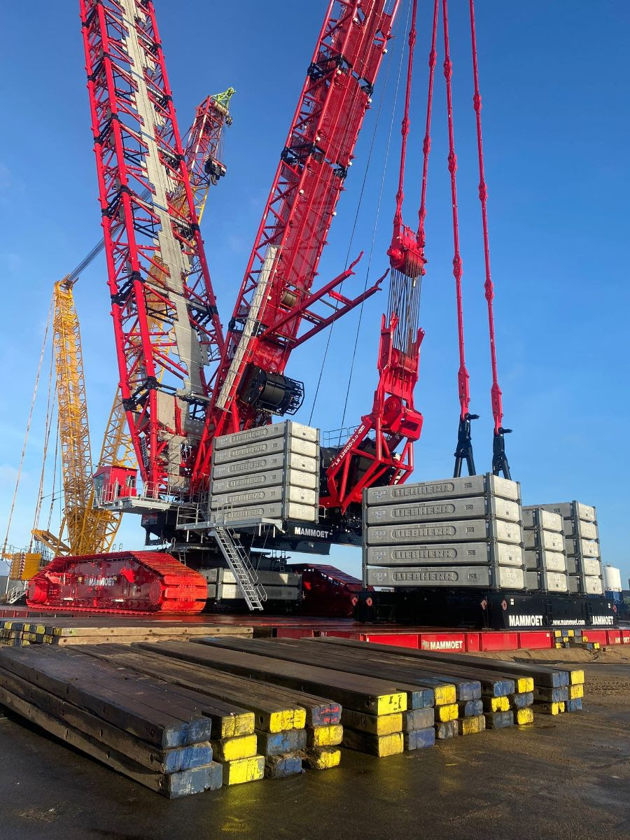 Mammoet Takes Delivery of LR12500 Crawler Crane | Equipment & Contracting